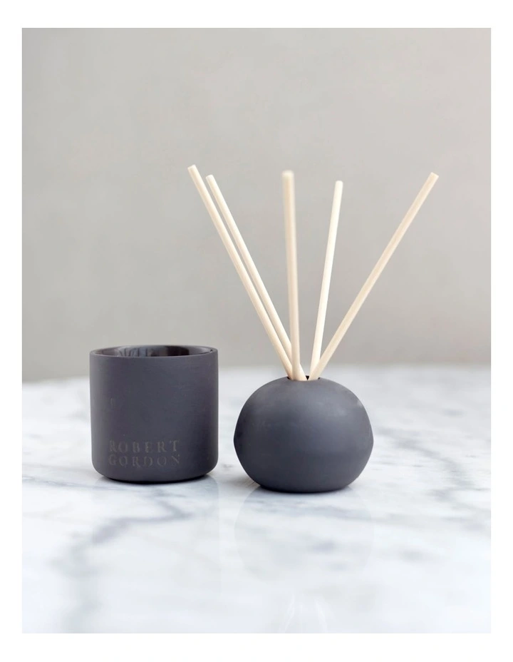 Robert Gordon Life On Earth Puk Diffuser with Pear & Fresia Scented ...