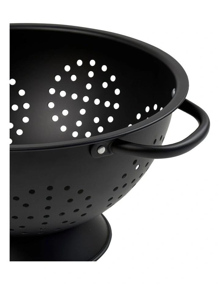 Salt&Pepper Tool Colander 24cm in Black | MYER