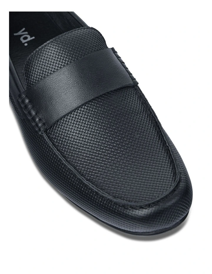 yd. Mikez Driver Loafer in Black | MYER