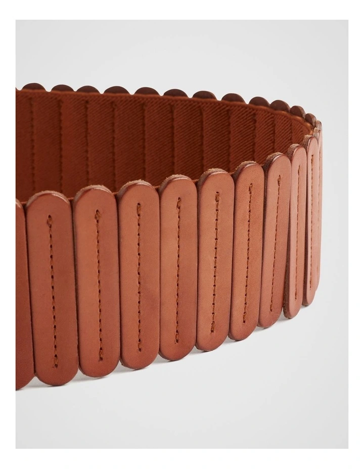 Commonry The Leather Waist Belt In Tan | MYER