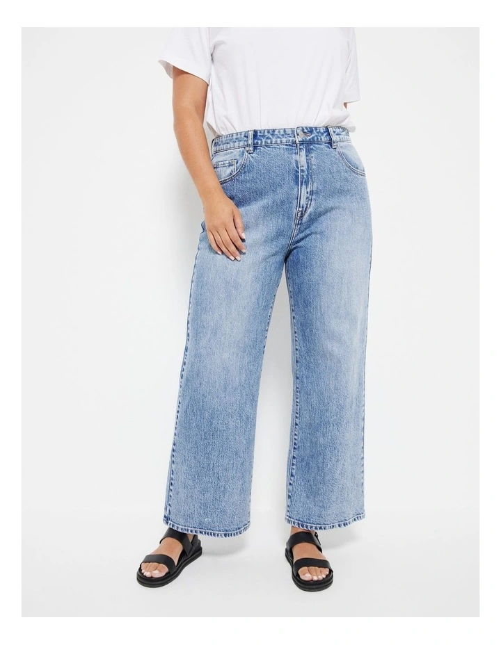 Commonry The Wide Leg Jean in Mid Vintage Wash | MYER