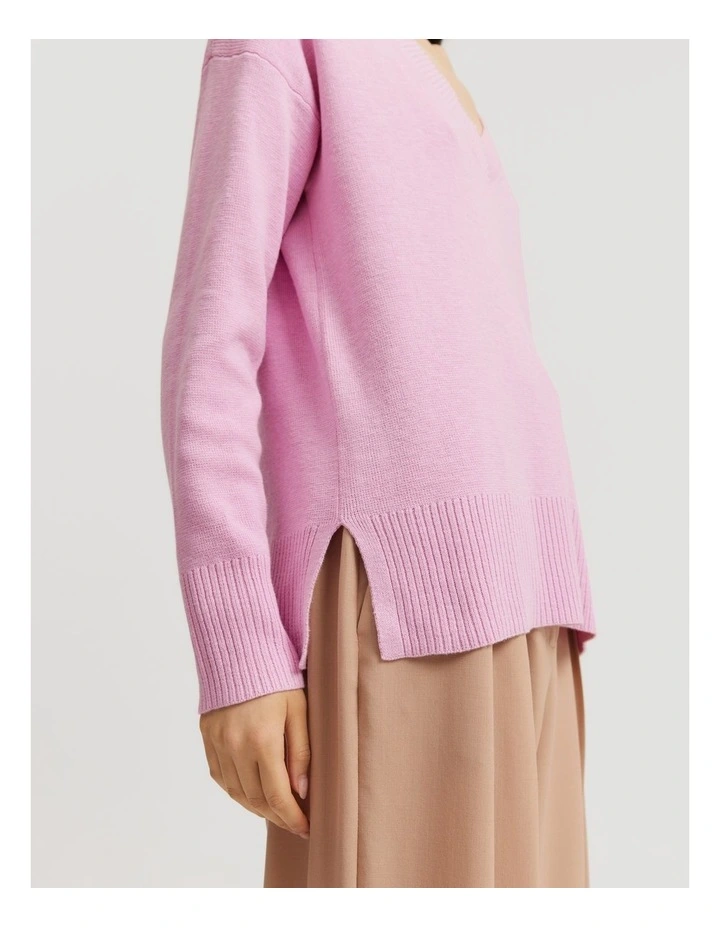 Country Road Organically Grown Cotton Linen V Knit In Rose | MYER
