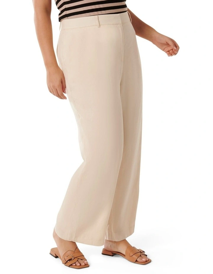 Forever New Curve Loretta Linen Pants in Cream | MYER