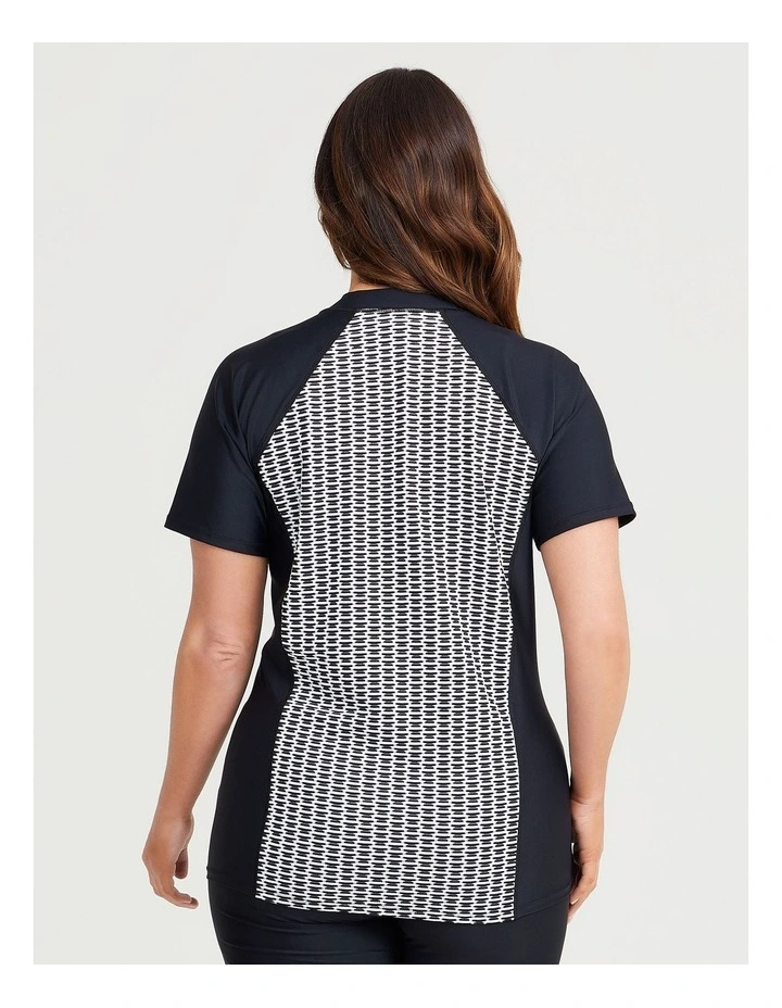 Taking Shape Spliced Textured Rash Vest Black/white | MYER