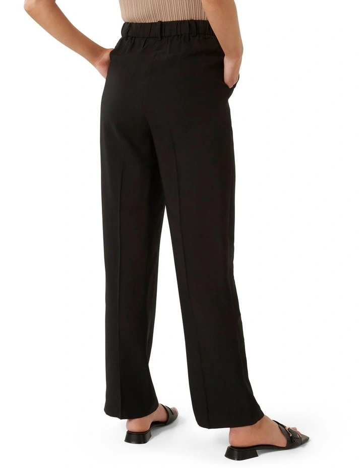 Forever New Robyn Relaxed Straight Leg Pants in Black | MYER
