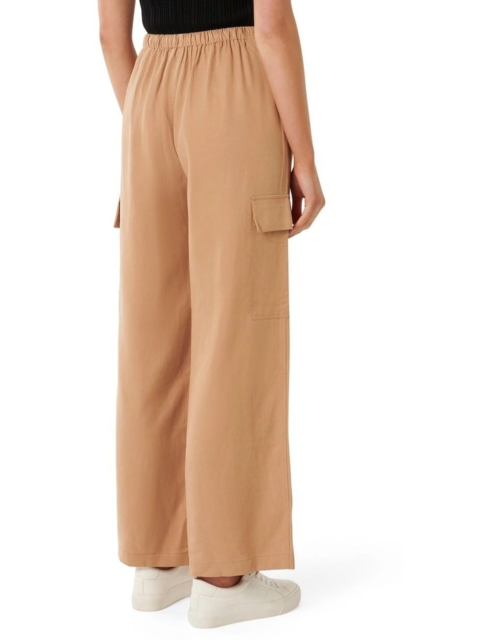 Forever New Elsie Elastic Waist Cargo Pants in Brown | MYER