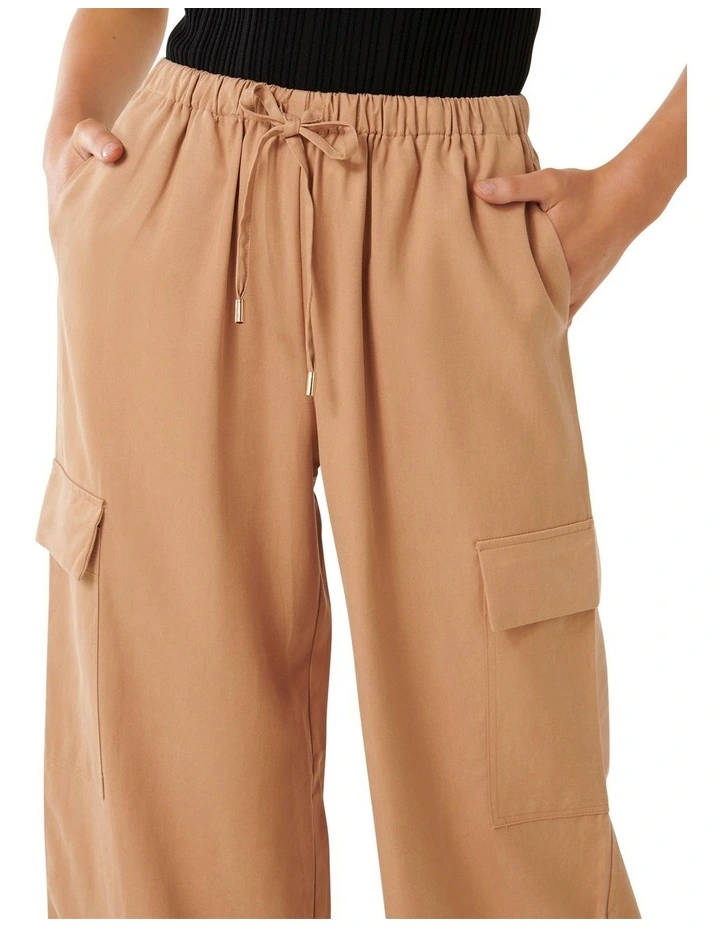 Forever New Elsie Elastic Waist Cargo Pants in Brown | MYER