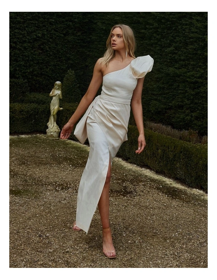 Pilgrim Bricia Gown in Blush | MYER