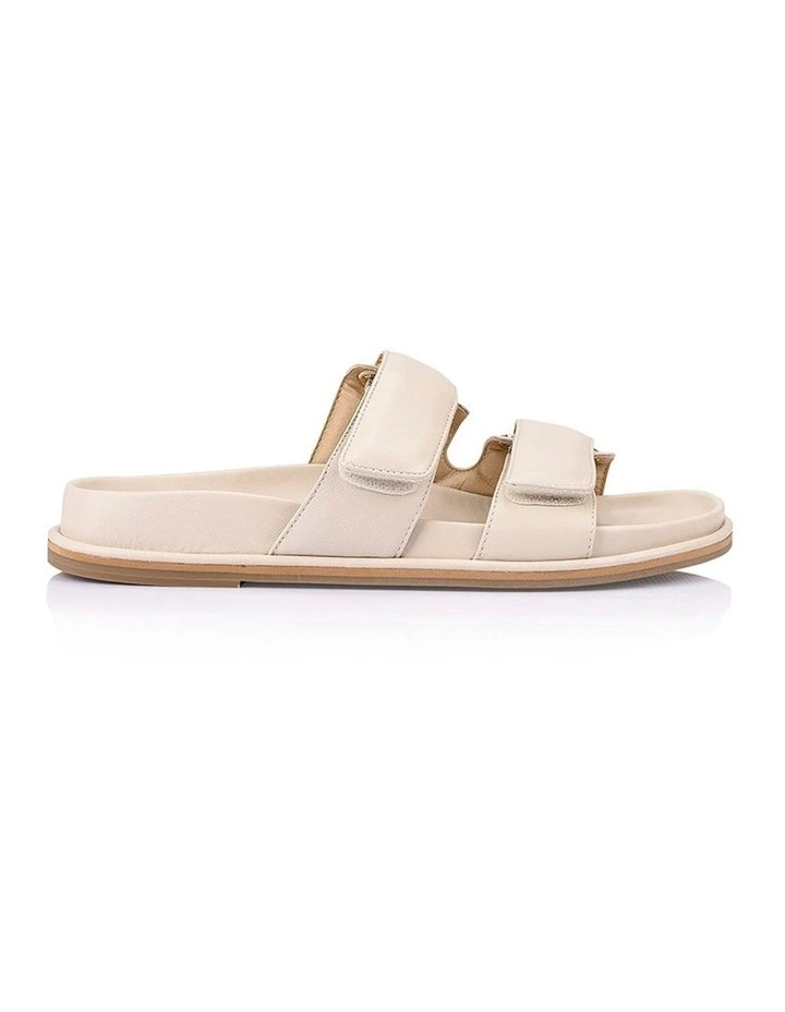 SIREN Rio Footbed Sandals in Beige | MYER
