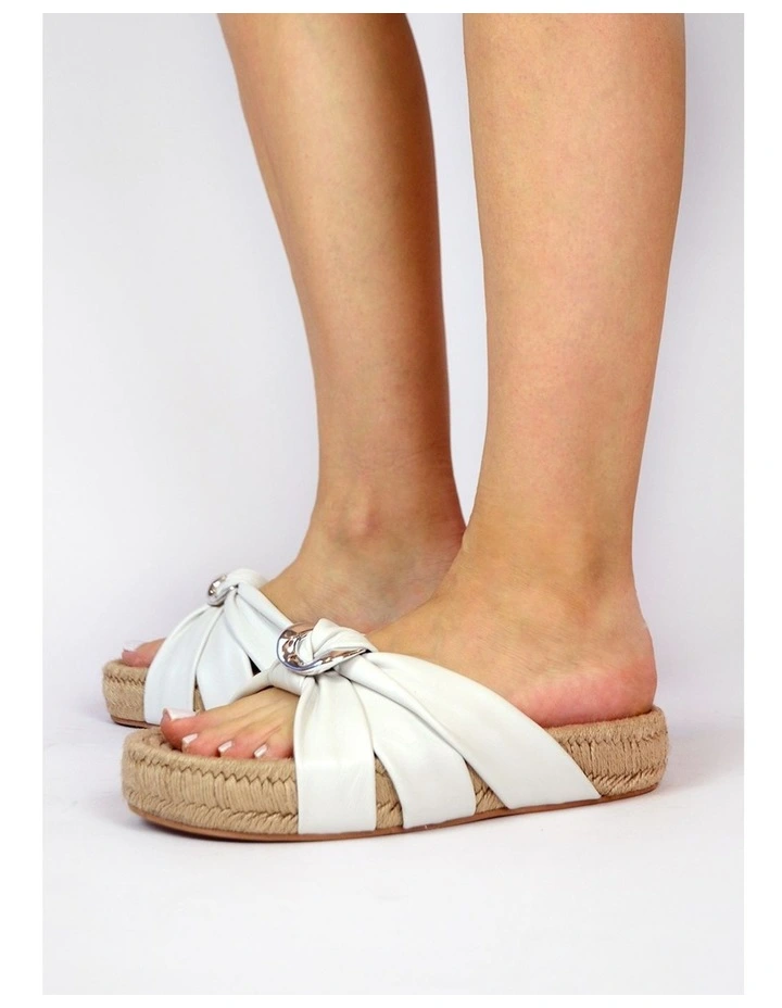 Senso Irina I Sandal in White | MYER