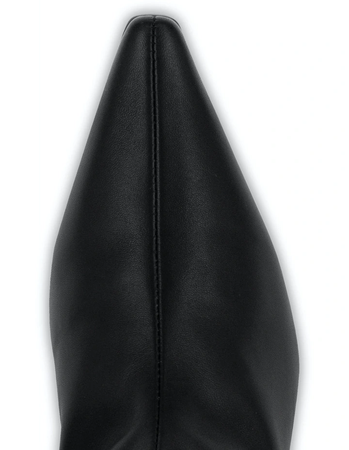 Senso Flo Boots in Ebony | MYER