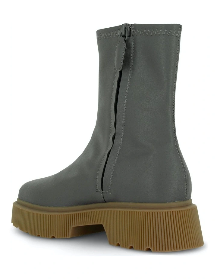 Senso Jonas Boots in Graphite | MYER