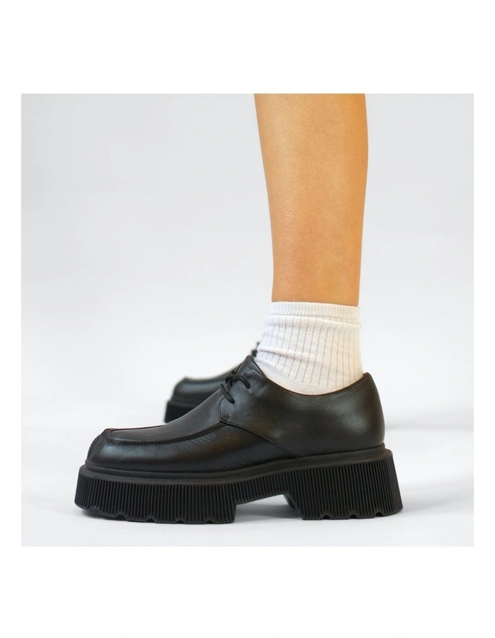 Senso Jai Loafers in Black | MYER
