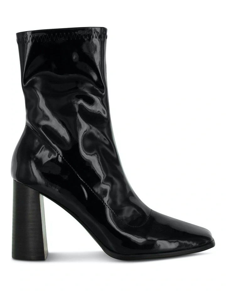 Senso Zelda Heeled Boots in Black | MYER