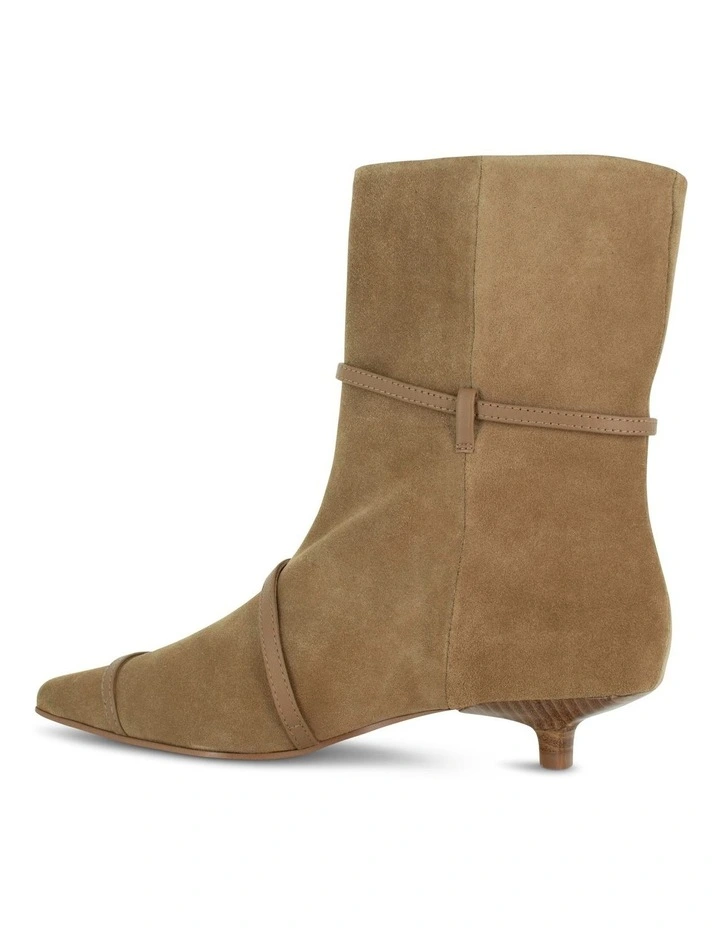 Senso Fai Ankle Boots in Brown | MYER