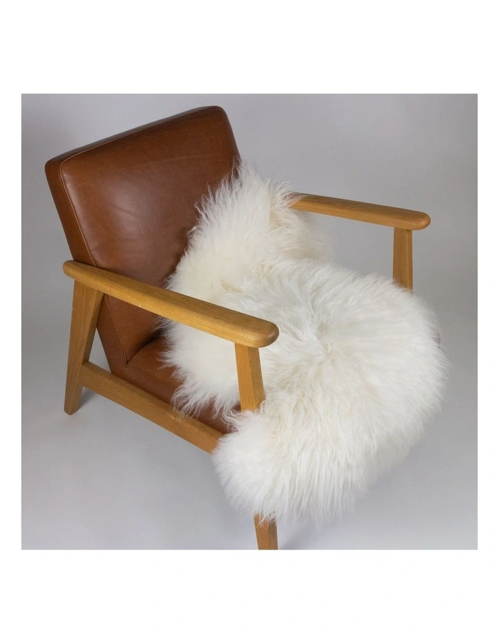 Naturally Sheepskins Long Wool Sheepskin Throw Rug in Ivory | MYER