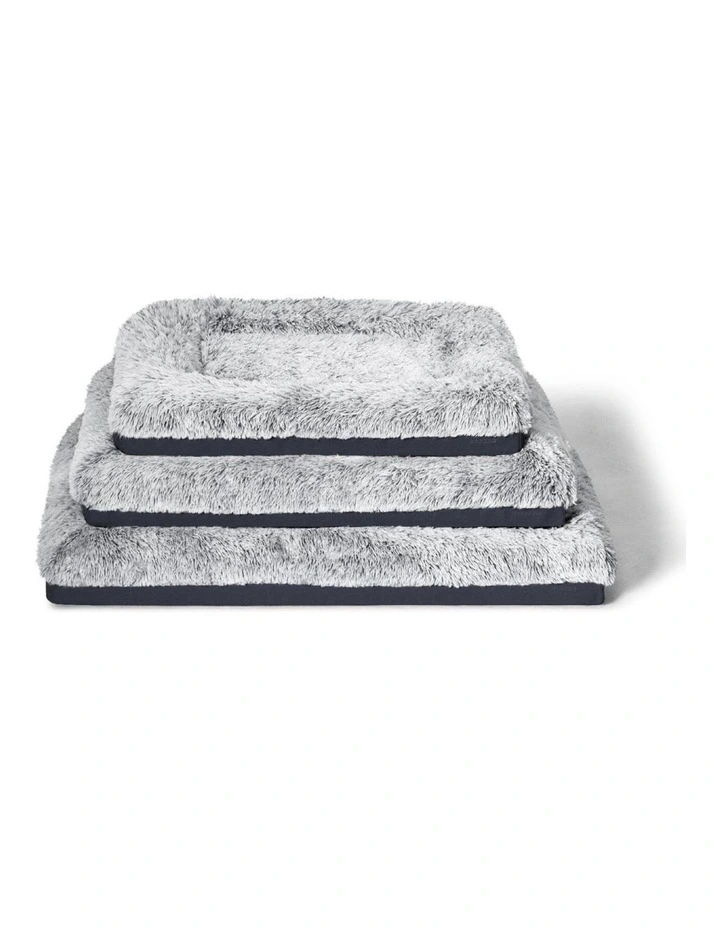 Snooza Ultra Calming Comfort Dog Lounge in Silver Fox | MYER